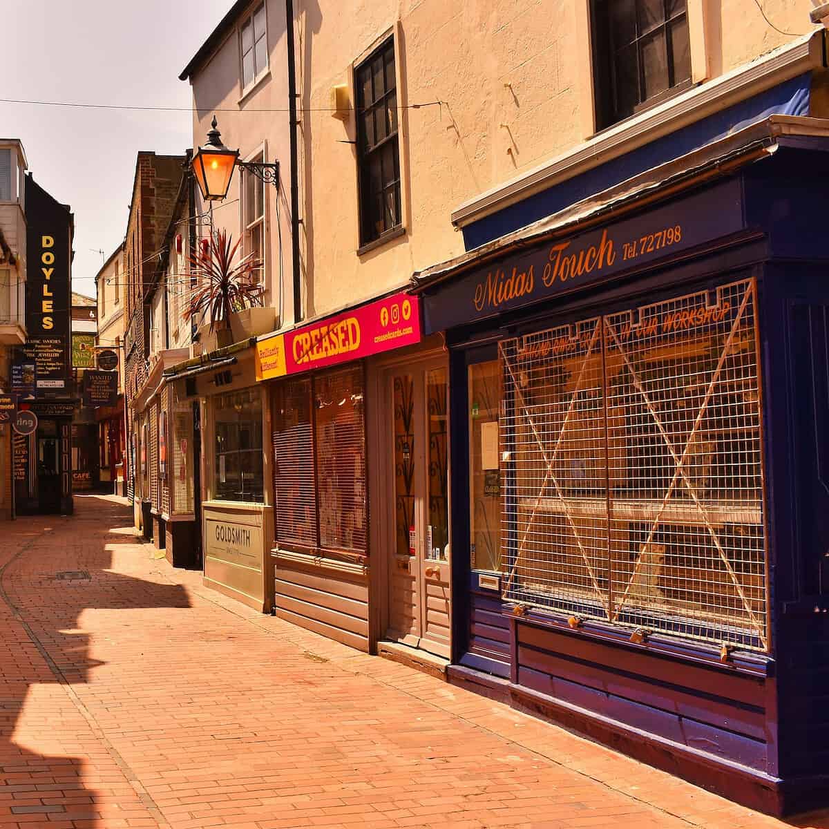 Moving To And Living In Brighton: Newcomer's Guide