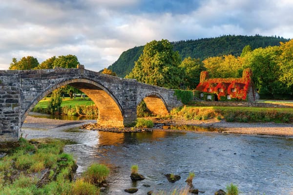 Living In Wales: 12 Things To Know Before Moving